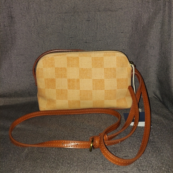 Universal Thread | Bags | Universal Thread Crossbody Bnwt | Poshmark